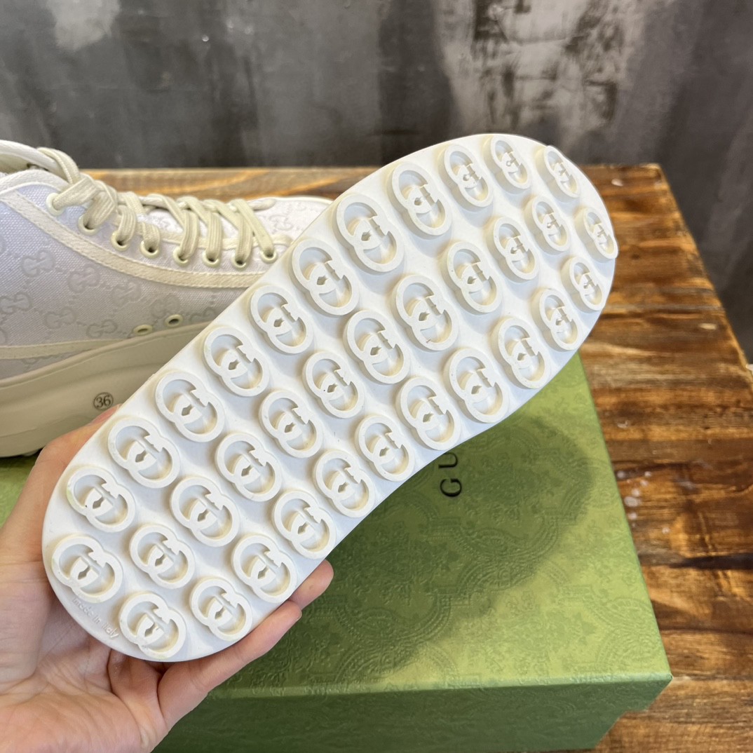Gucci Chunky Sneaker Light Blue For Women - Daaxio