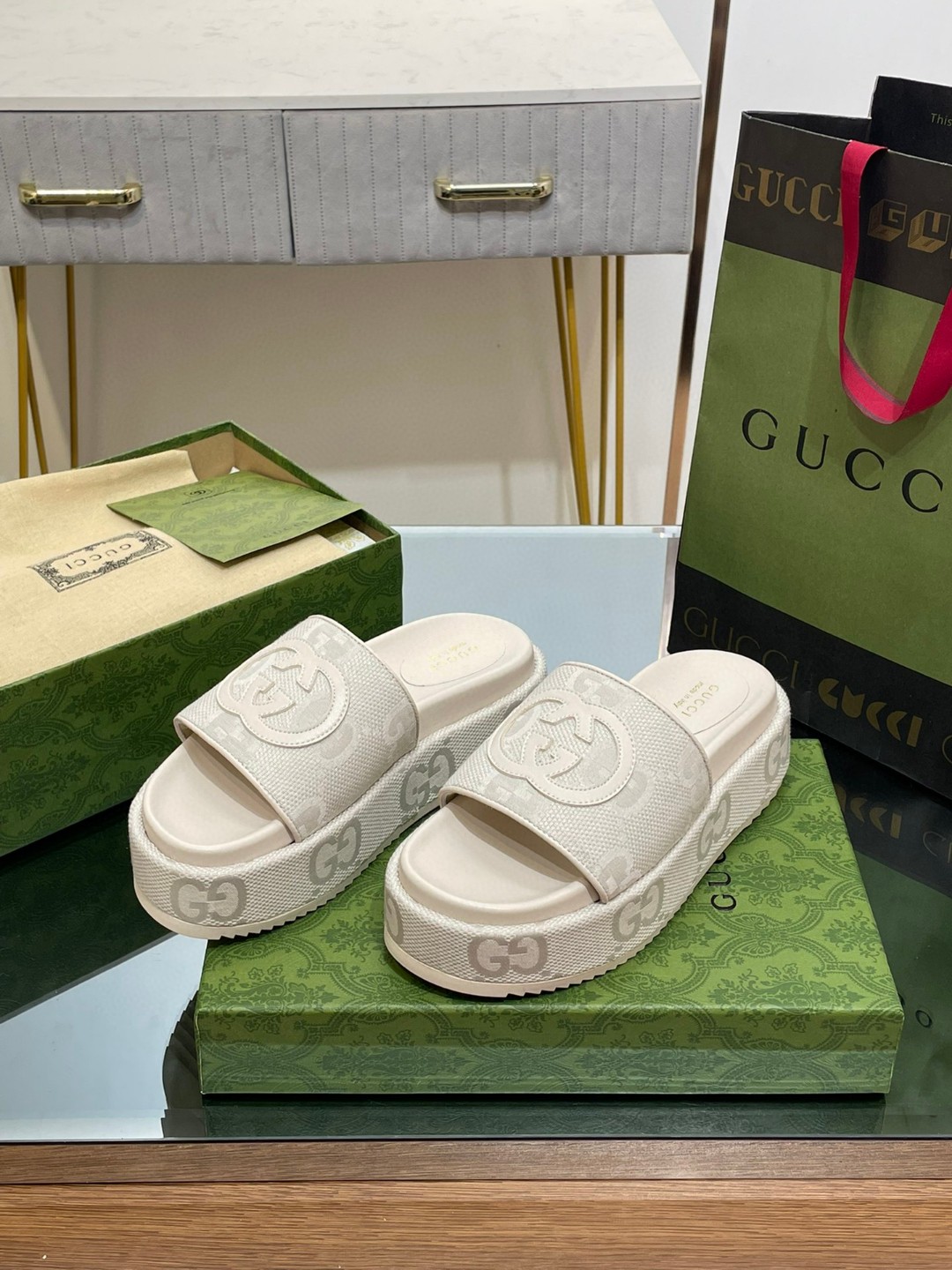 Gucci Platform Slide Sandal White For Women ‎ - DAAXIO