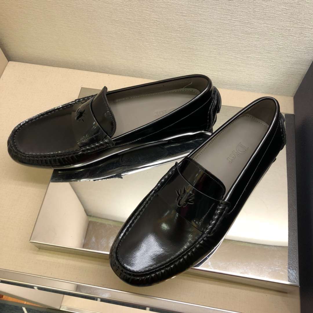 Dior Homme Bee Loafer Black Patent For Men - DAAXIO.US