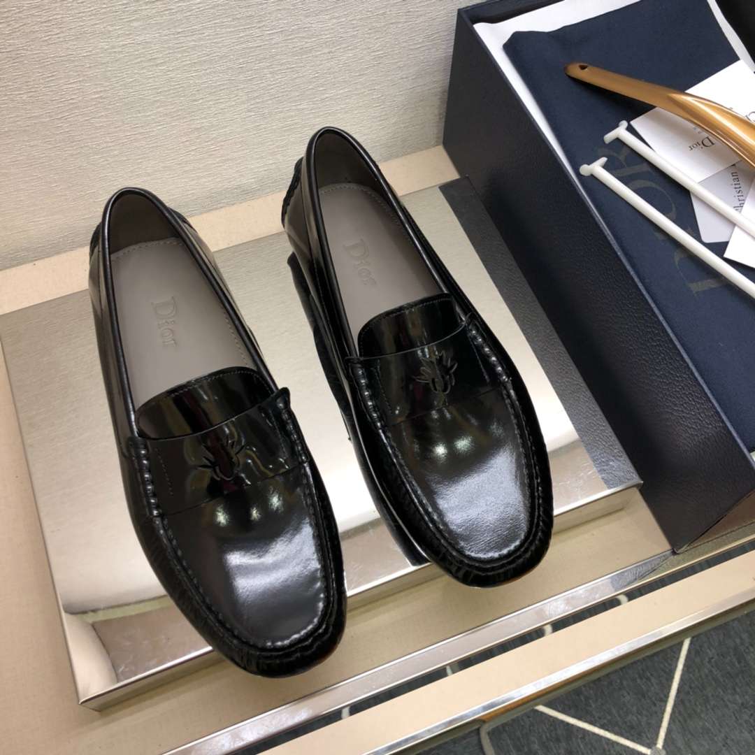 Dior Homme Bee Loafer Black Patent For Men - DAAXIO.US