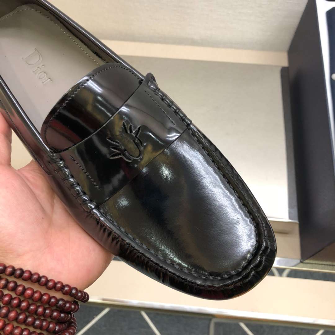 Dior Homme Bee Loafer Black Patent For Men - DAAXIO.US