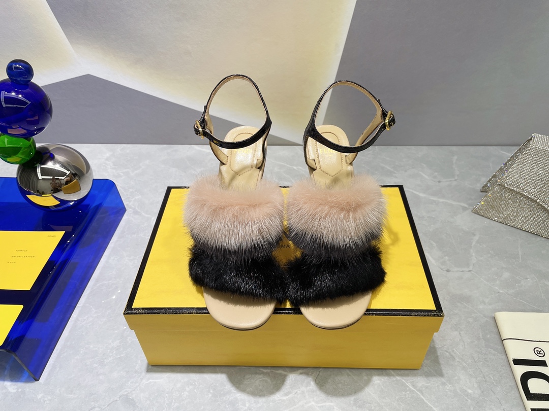 Fendi First Black Mink High-Heeled Sandals For Women - DAAXIO.US