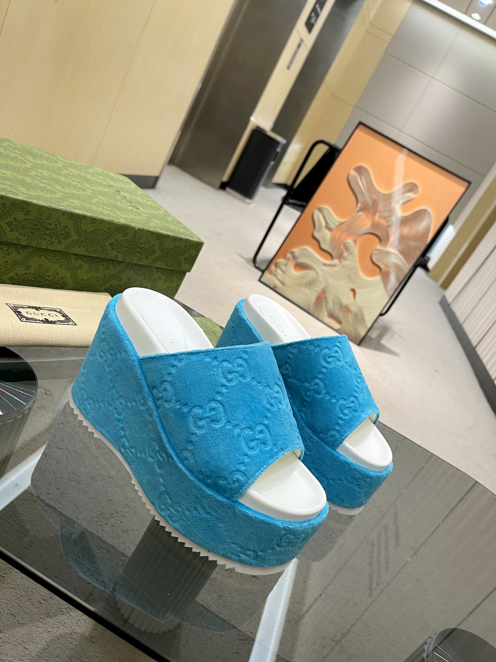 Gucci Women's GG Platform Sandal Light Blue For Women GG - DAAXIO