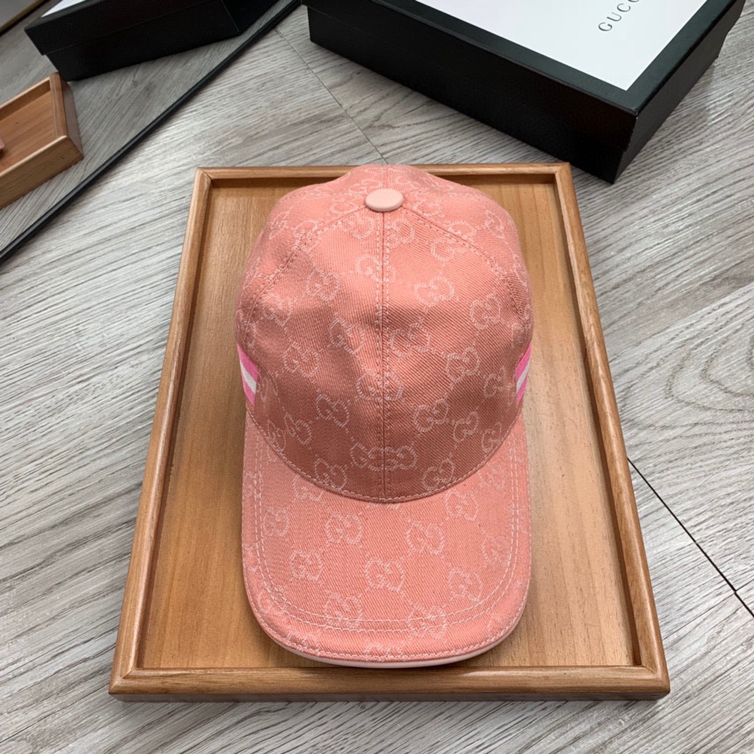 Gucci GG Canvas Baseball Cap Pink - Member of MassTone
