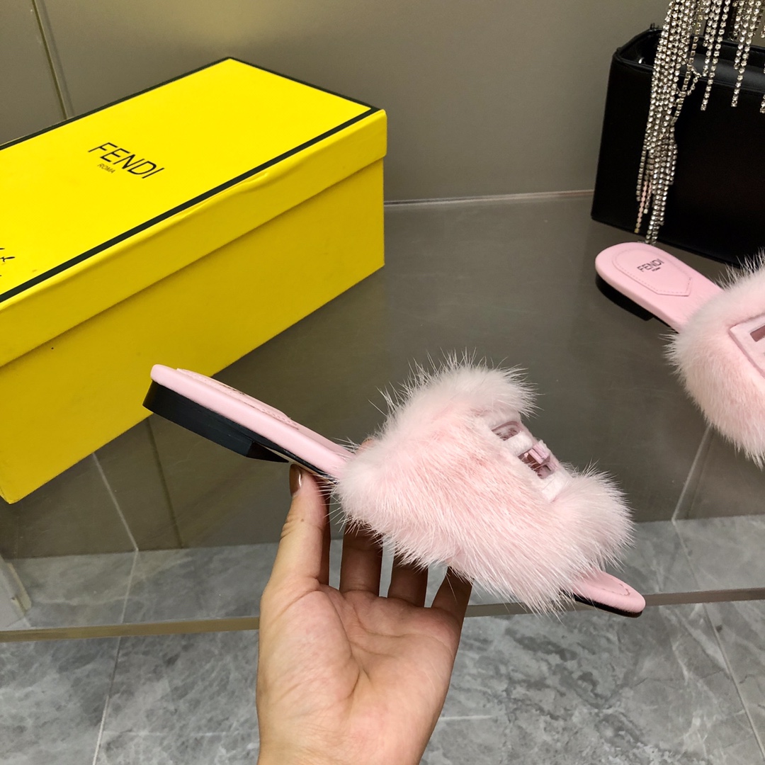 Fendi Signature Pink Mink Slides For Women - Daaxio