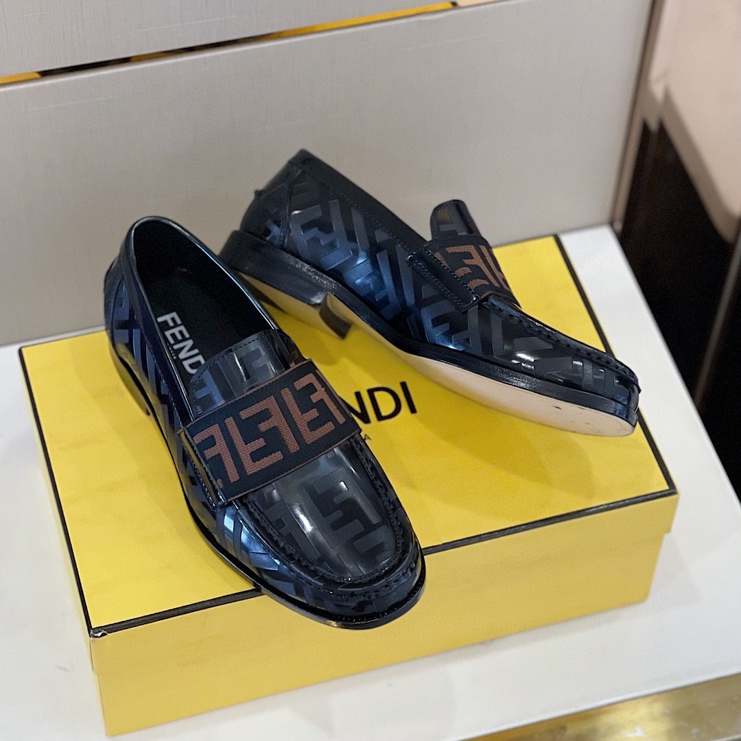 Fendi Domino Black Loafers For Men - DAAXIO.US
