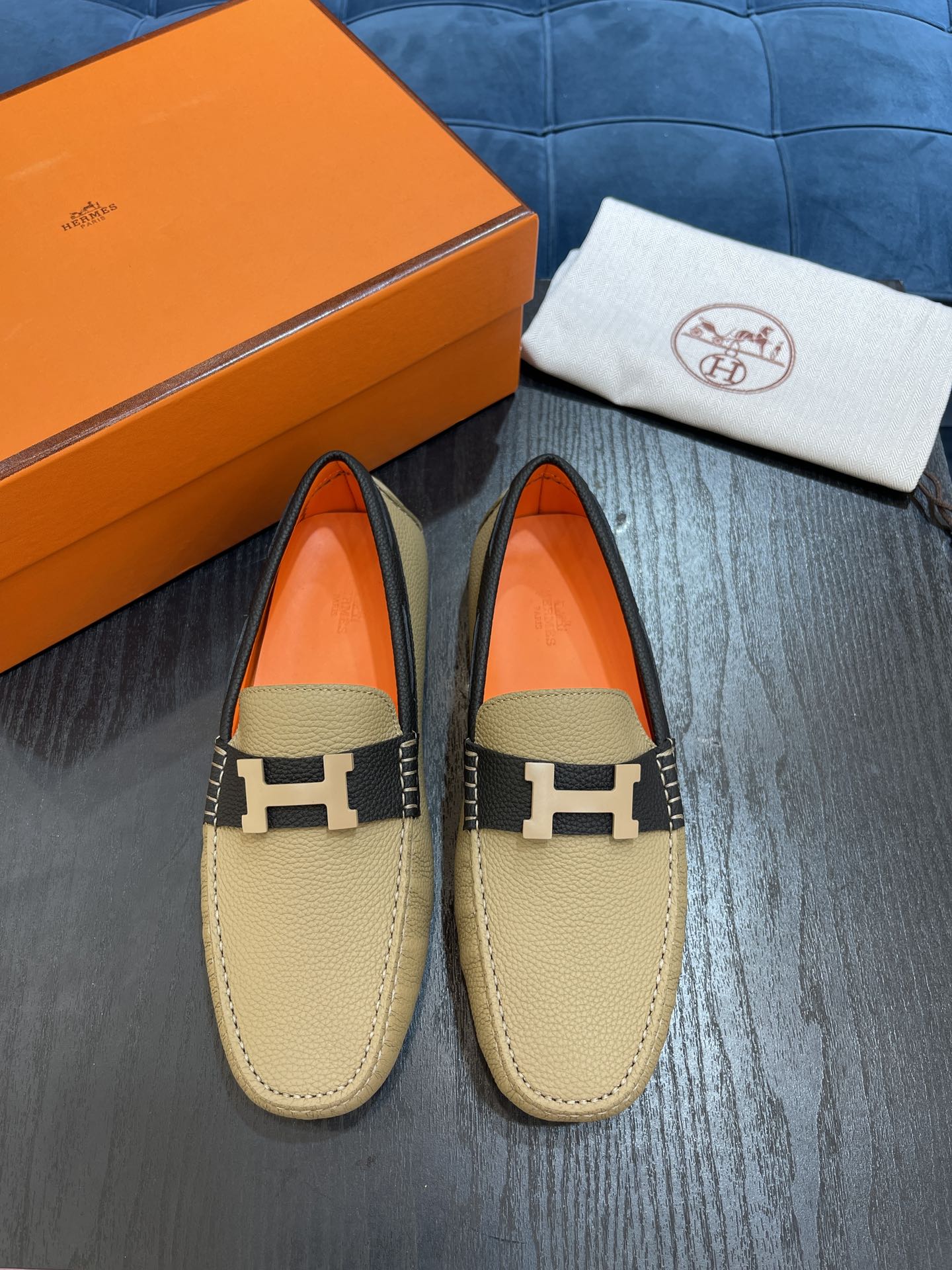 Hermes Irving Loafer Beige For Men - DAAXIO