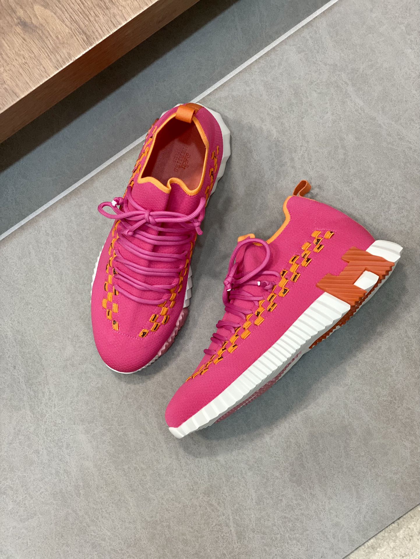 Hermes Sneakers Flex Pink For Men - DAAXIO.US